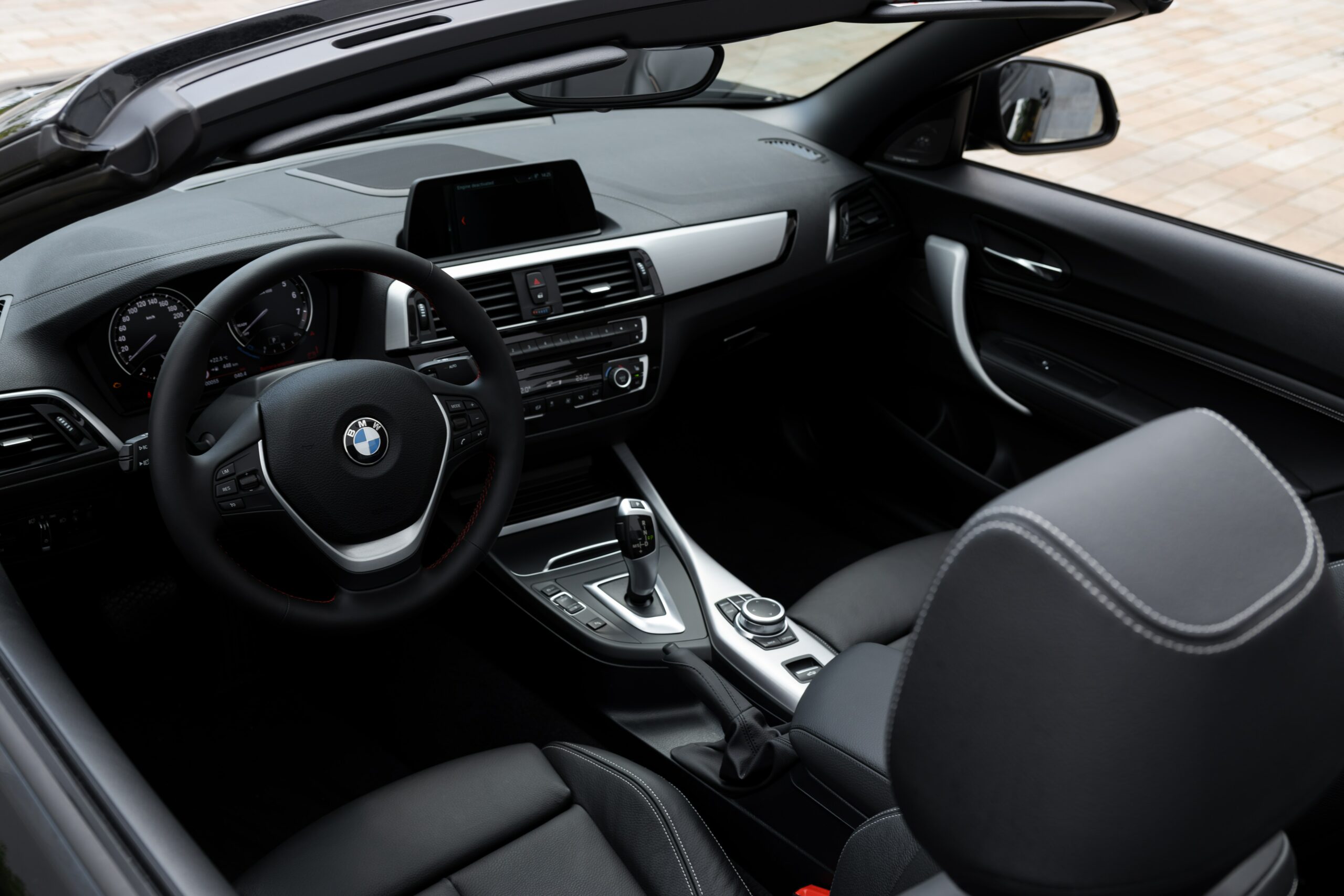 Best Car Features To Stay Safe And Save Money I AutoSwiftly